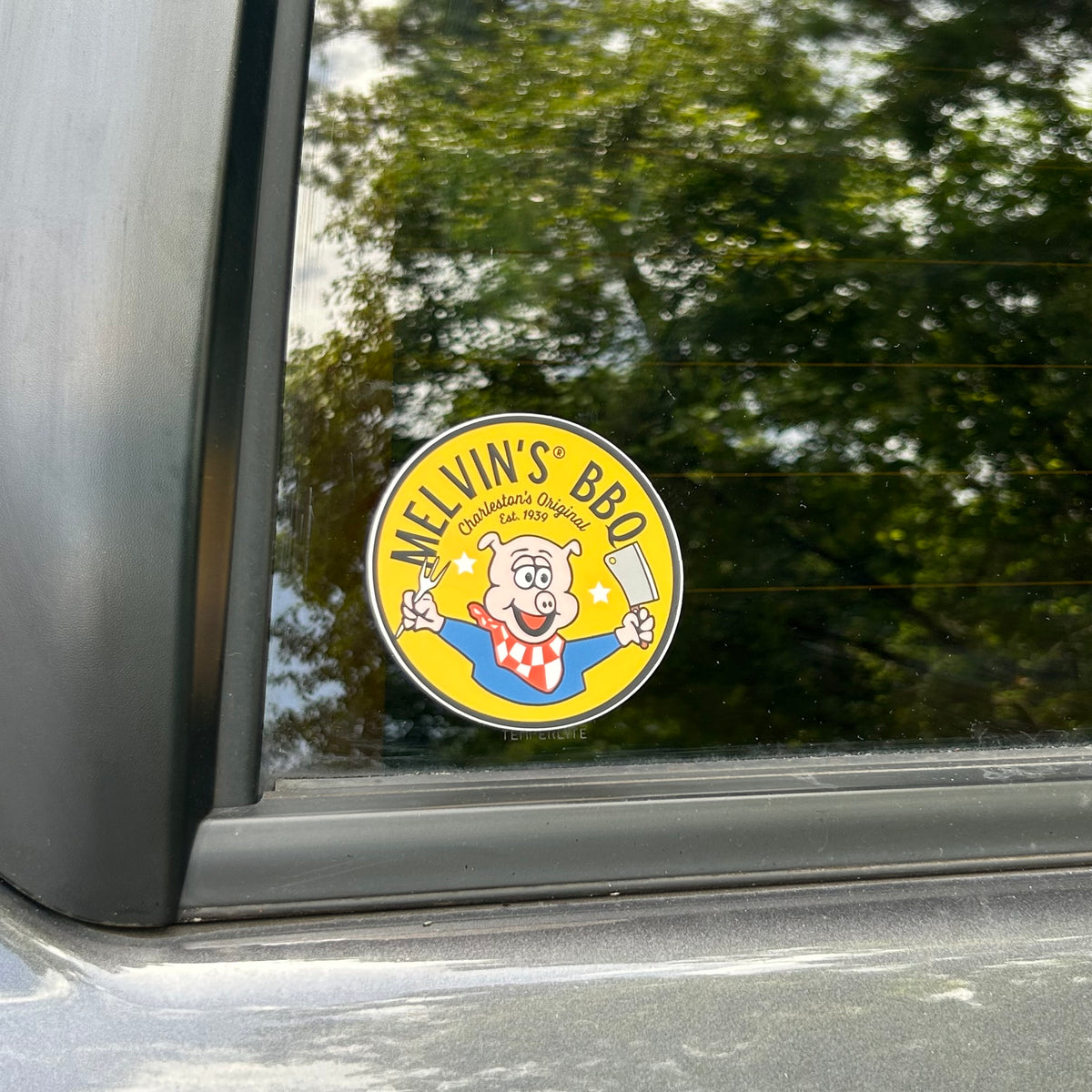 Melvin's BBQ Mustard Circle Pig Sticker – Melvin's BBQ